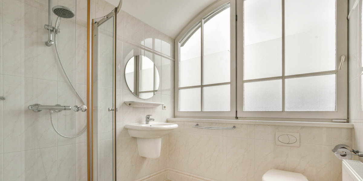 Bathroom Window Glass Privacy: Ways To Cover A Shower Window